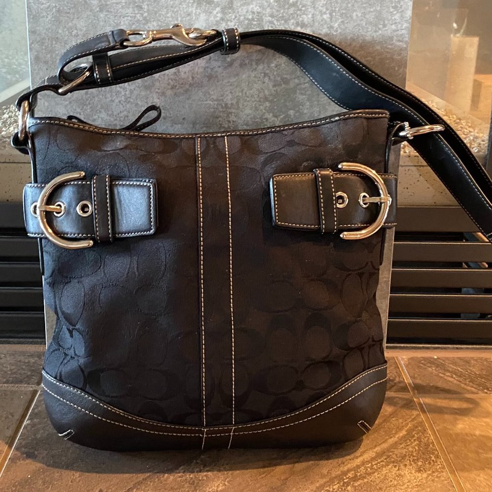 Black Coach Logo Bag - Gem
